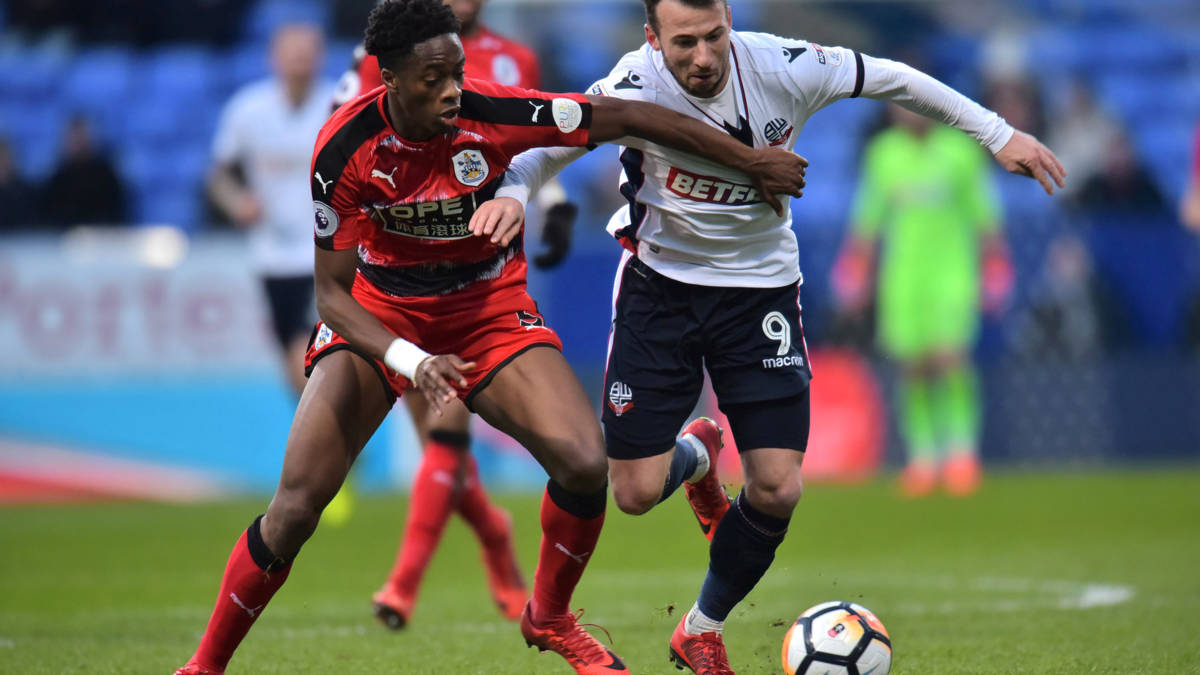 Kongolo debuteert met winst voor Huddersfield