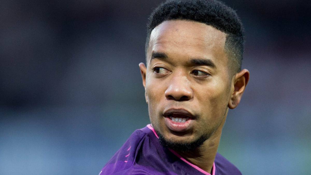Emanuelson: duel met Ajax nog specialer dan anders