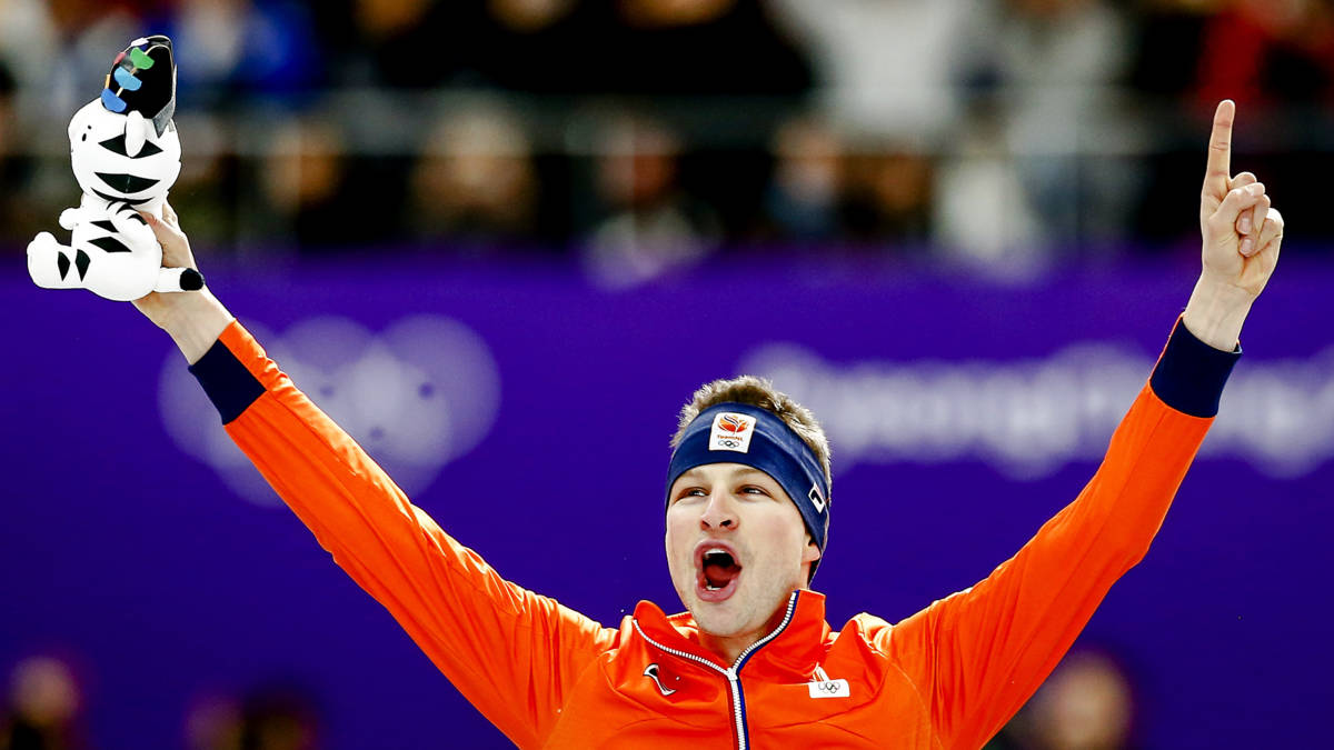 Sven Kramer pakt goud op de 5000 meter