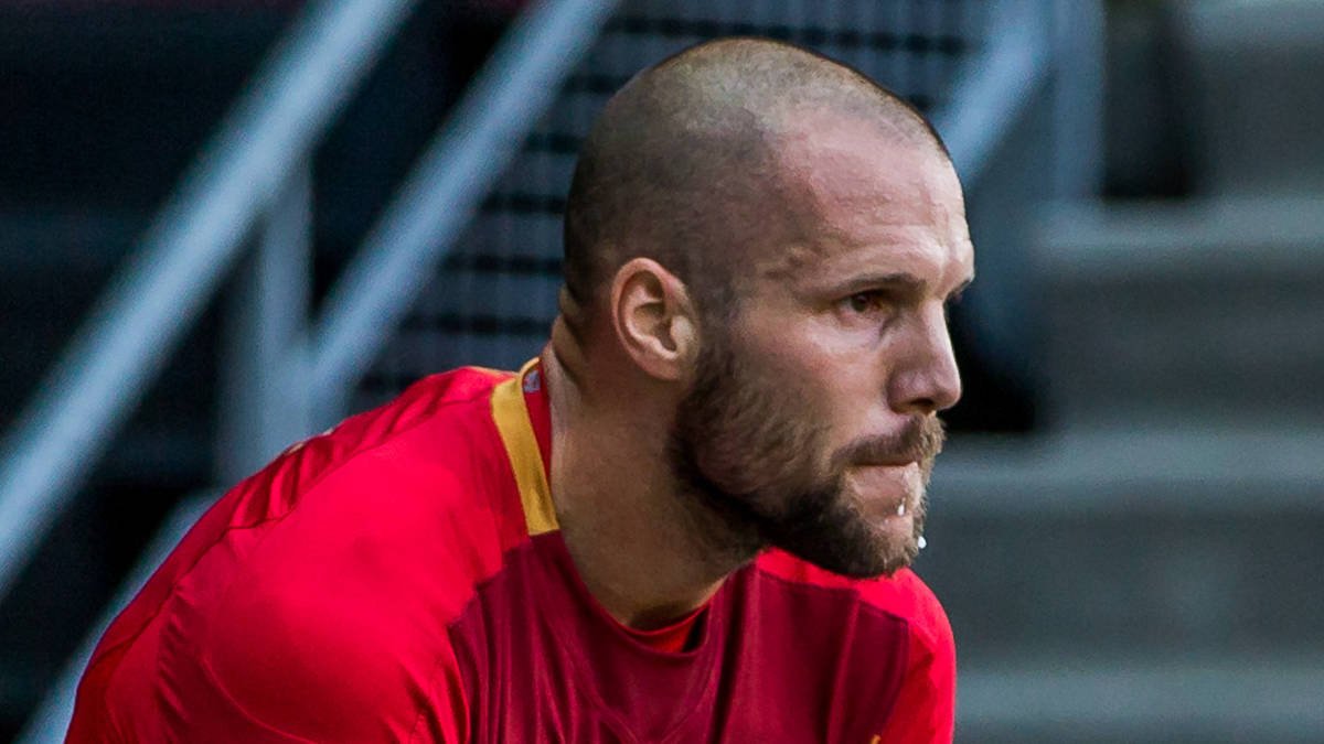 Vlaar maakt na bijna vijf maanden rentree en verslaat Fortuna