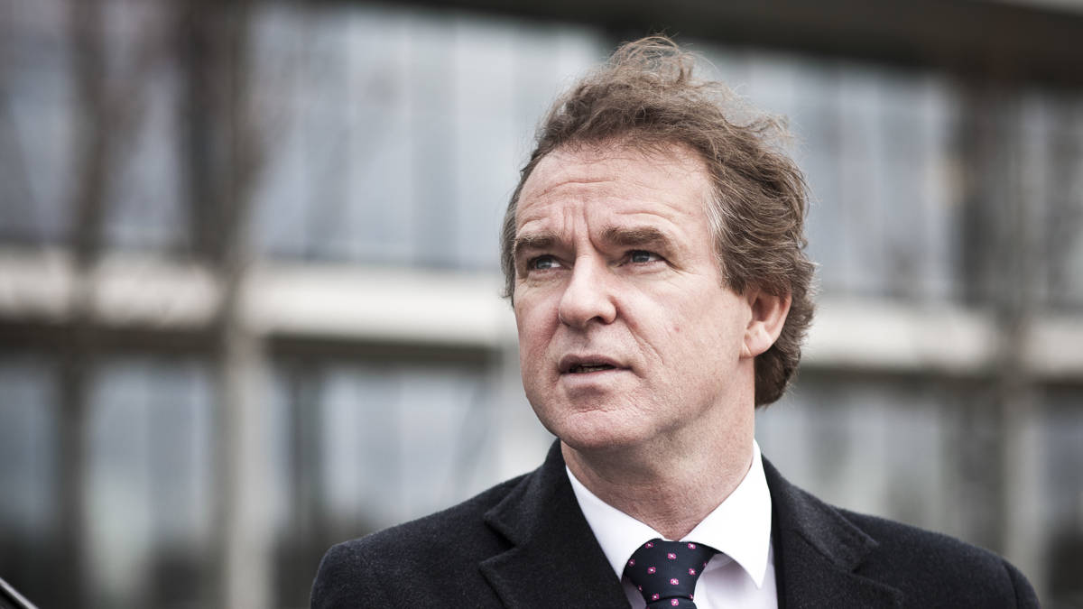 Burgemeester Voerendaal op 3 meter afstand met wapen bedreigd