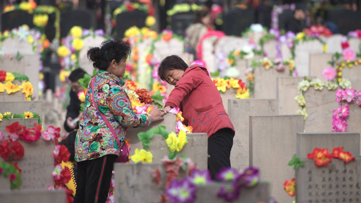 Chinezen eren hun voorouders steeds vaker virtueel