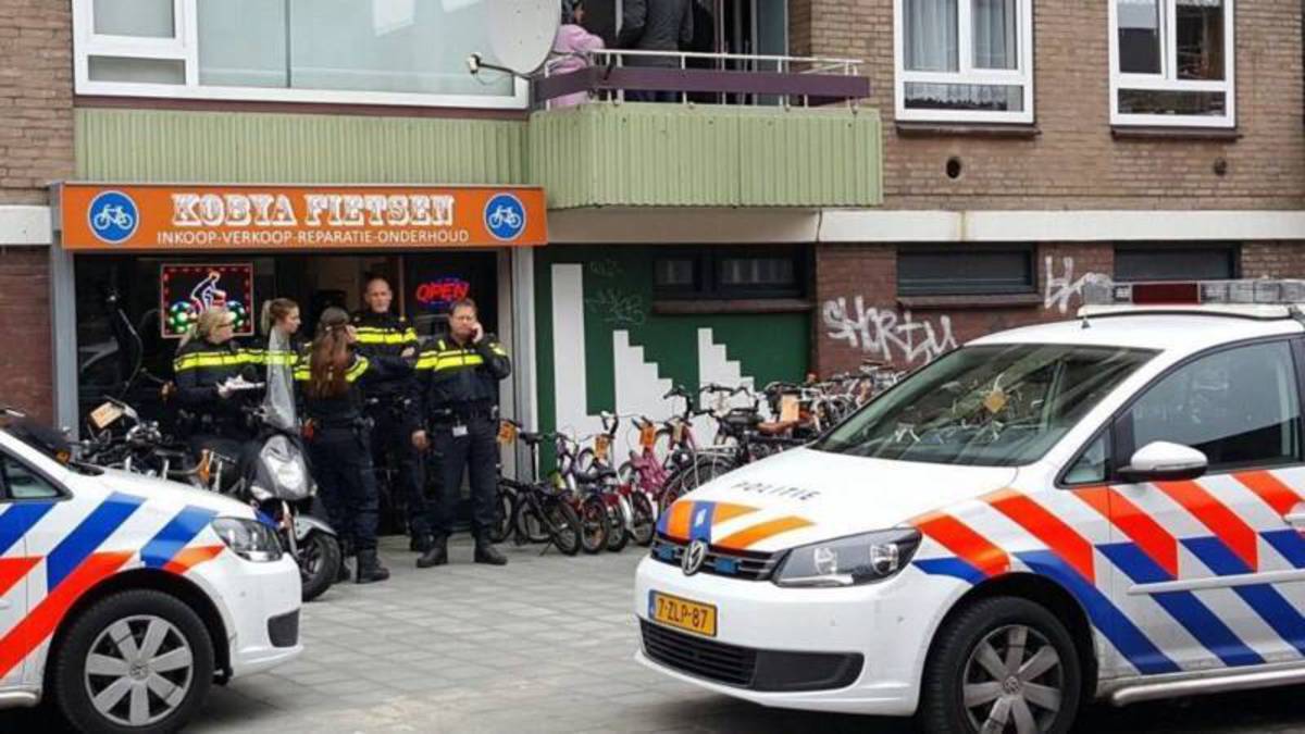 OM eist 25 jaar cel voor doodsteken fietsenmaker Amsterdam