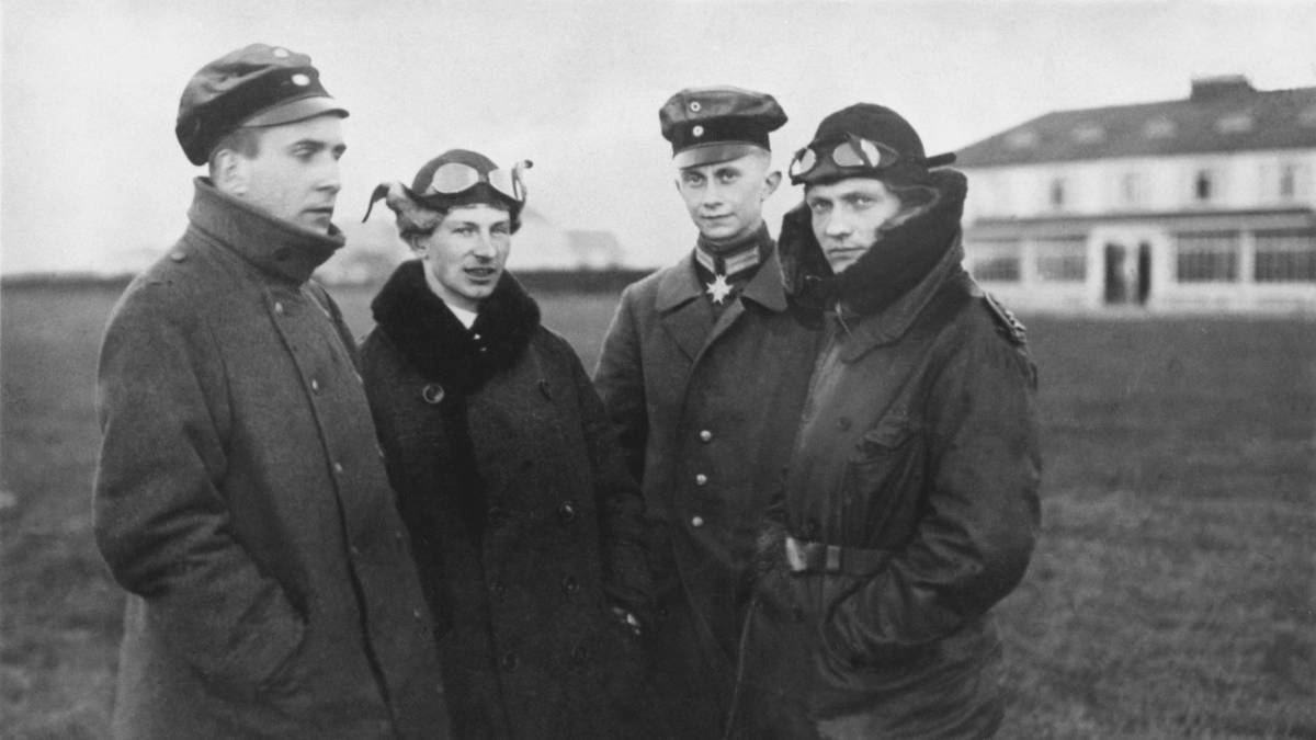 Rode Baron 'onsterfelijk beroemd' in vliegtuig van vriend Fokker | NOS