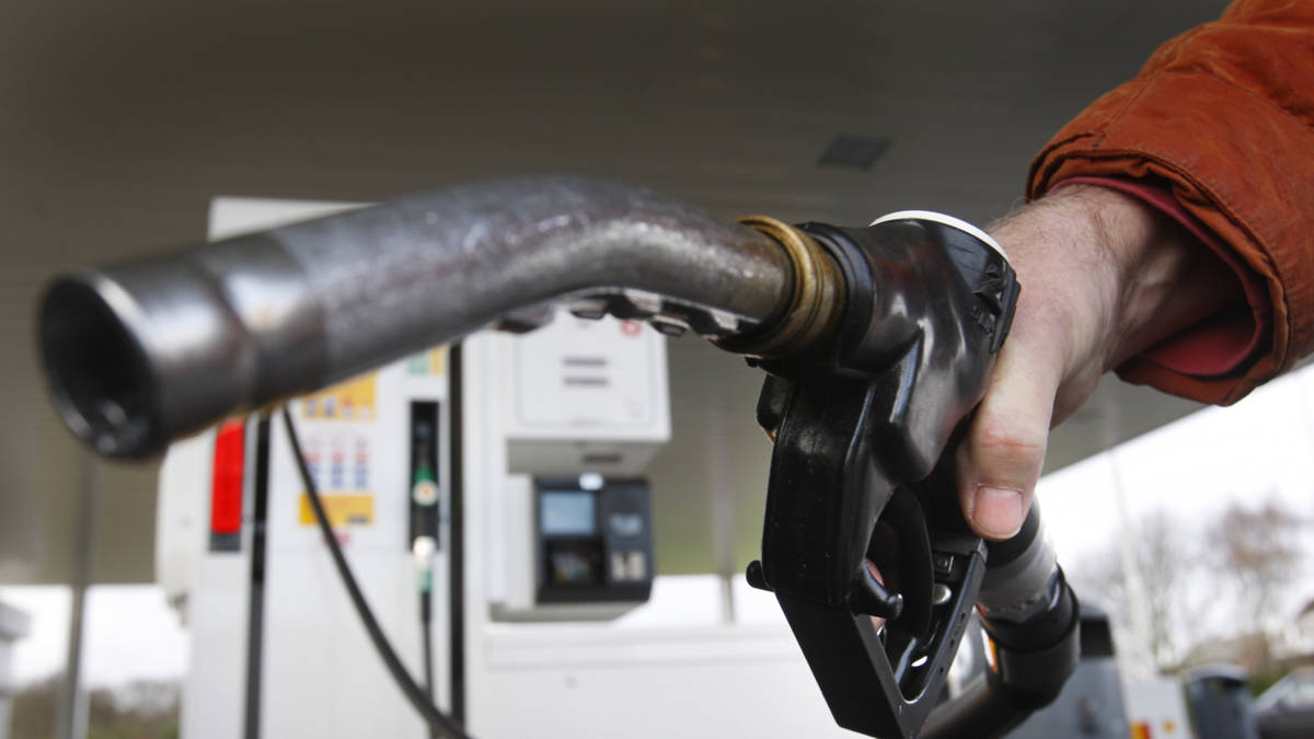 Pomp tankstation soms leeg door tekort aan chauffeurs en de droogte