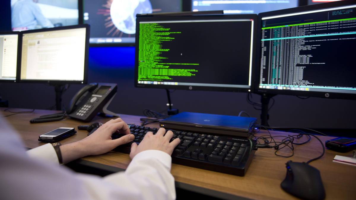 Politie onderzoekt inzet van vrijwilligers om computers te beveiligen