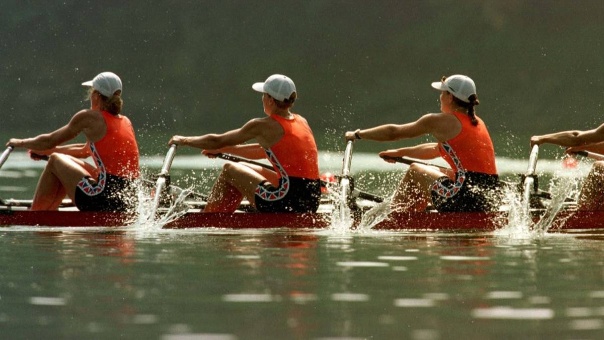 Elf Nederlandse roeiboten in finale in Belgrado