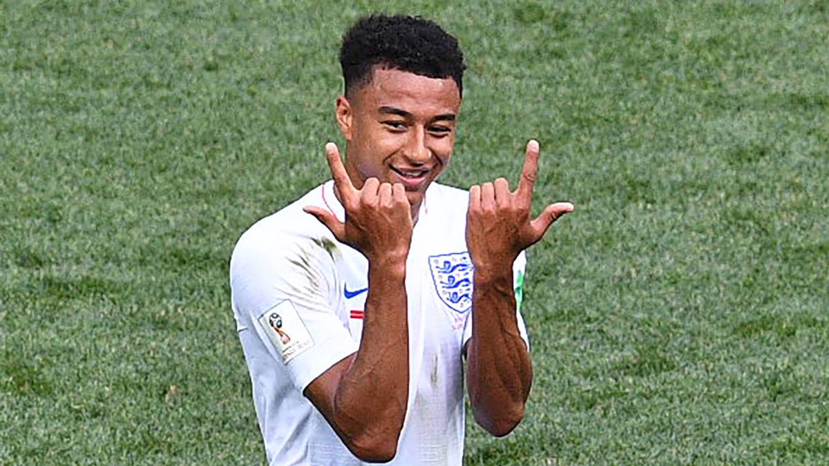 Engeland met grote winst door naar achtste finales