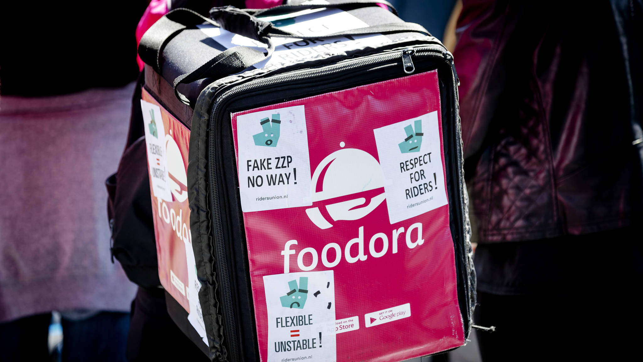 Maaltijdbezorger Foodora Nederland stopt | NOS