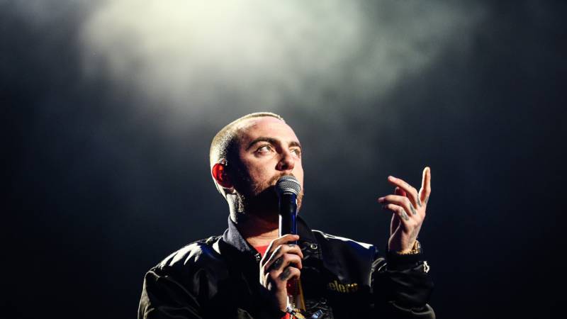 Amerikaanse rapper en ex Ariana Grande, Mac Miller (26), overleden