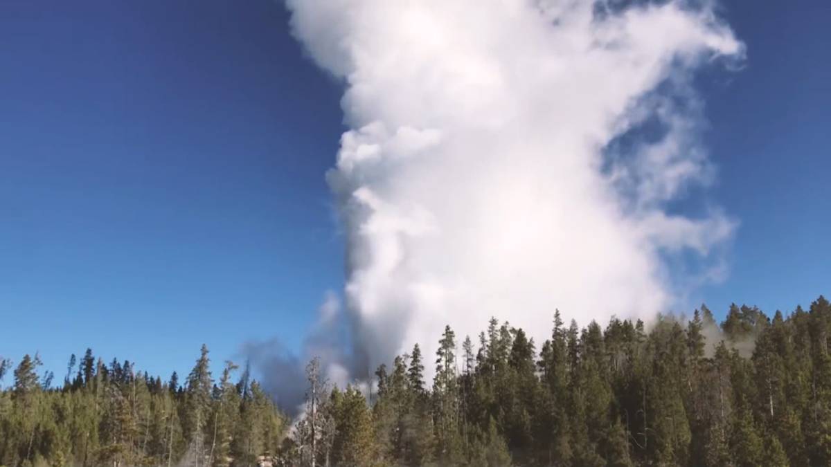 Hoogst spuitende geiser ter wereld barst uit