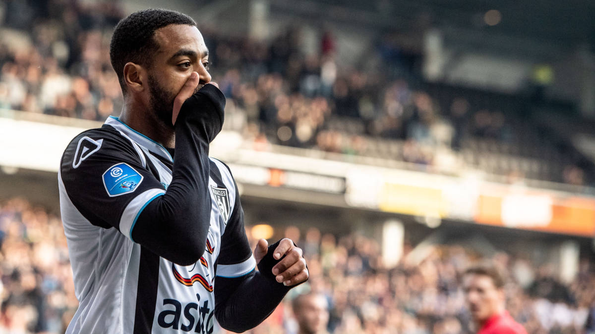 Kuwas en Padt helpen Heracles Almelo aan zege op Groningen