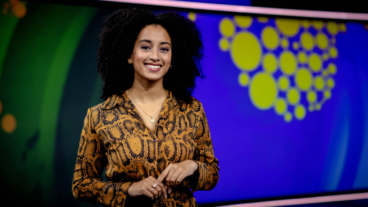 Evita is de nieuwe presentator van het NOS Jeugdjournaal