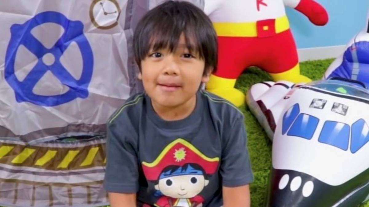 Ryan (7) is de best verdienende YouTuber van de wereld