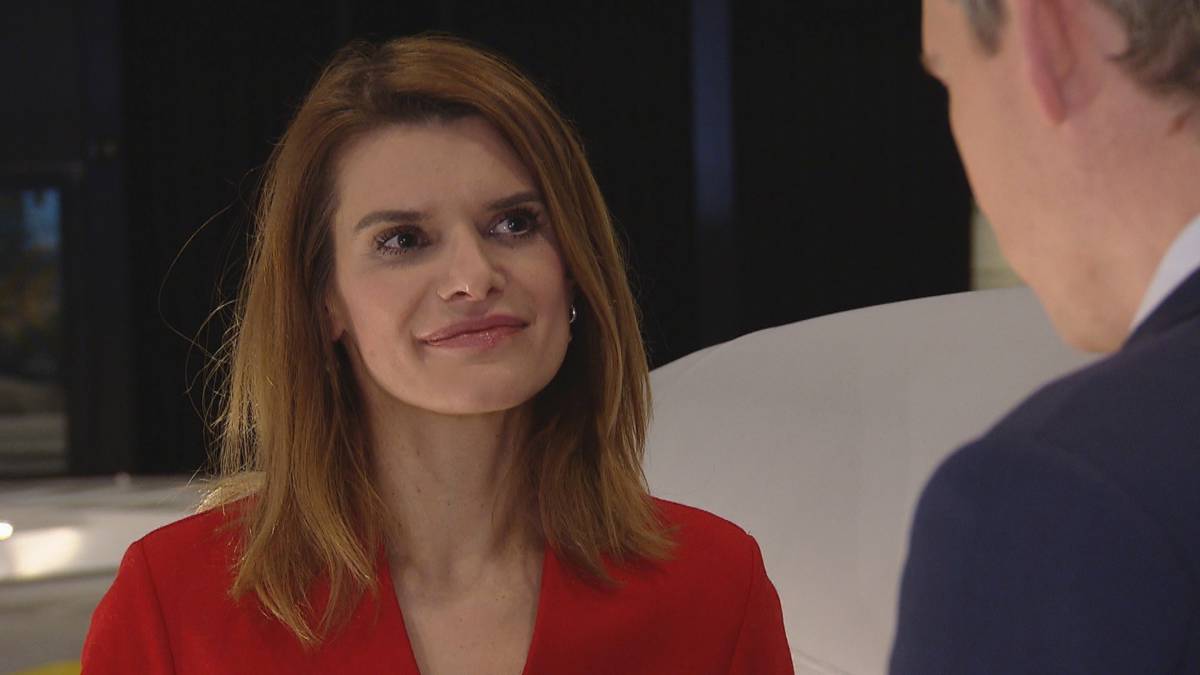 Staatssecretaris Barbara Visser over de problemen bij Defensie