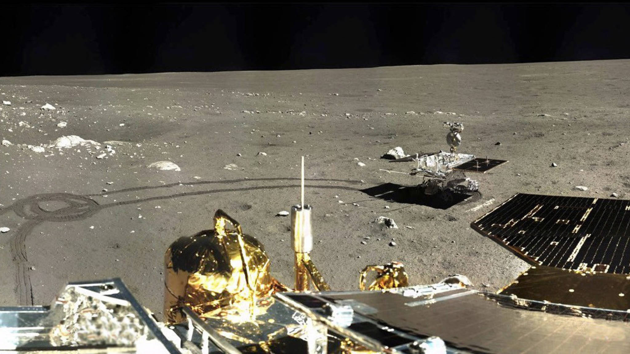 De eerste lander op de achterkant van de maan komt uit China | NOS