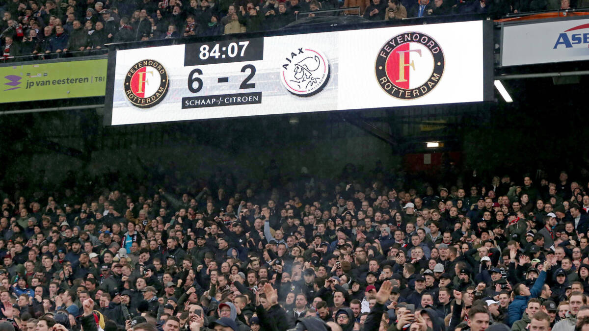 Feyenoord feest, Ajax treurt, AZ wint door rare goals