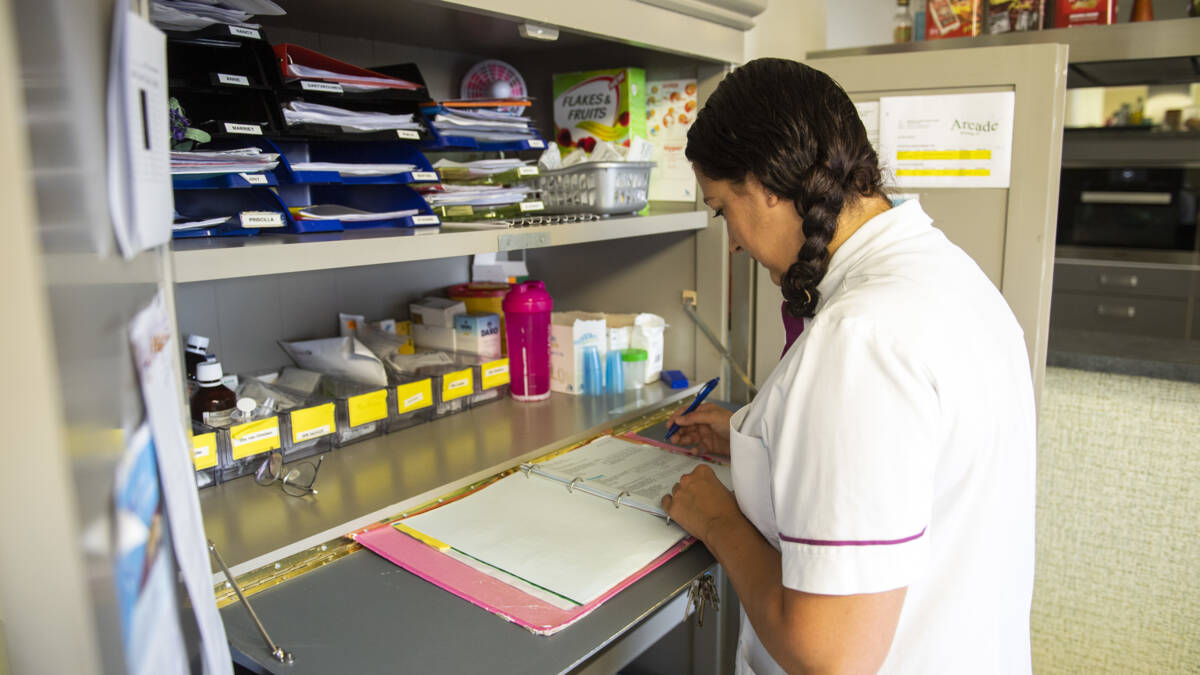 Zorgpersoneel ervaart nog altijd stijgende werkdruk