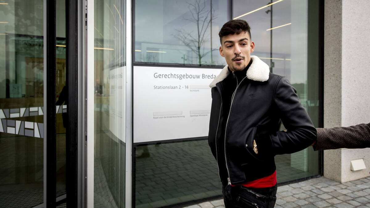 Rapper Boef krijgt 1,5 jaar rijontzegging na veel te hard rijden