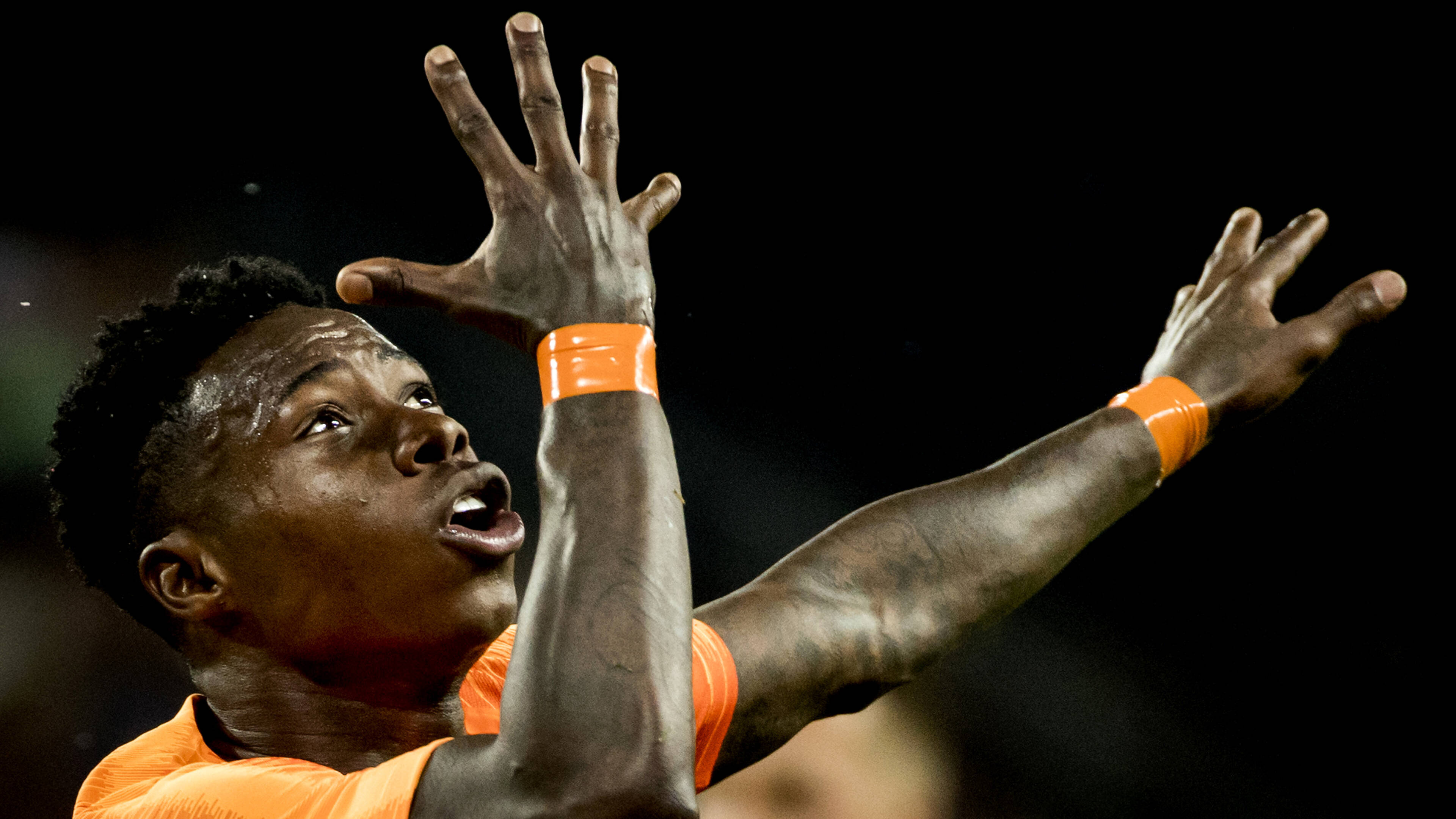 Promes komt bij Oranje niet meer binnen als 'koning van Moskou' | NOS
