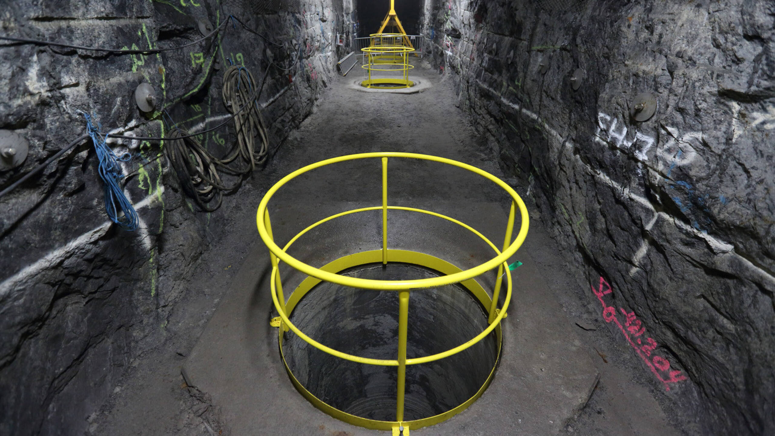 Finnen trots op permanente kernafval-grot | NOS