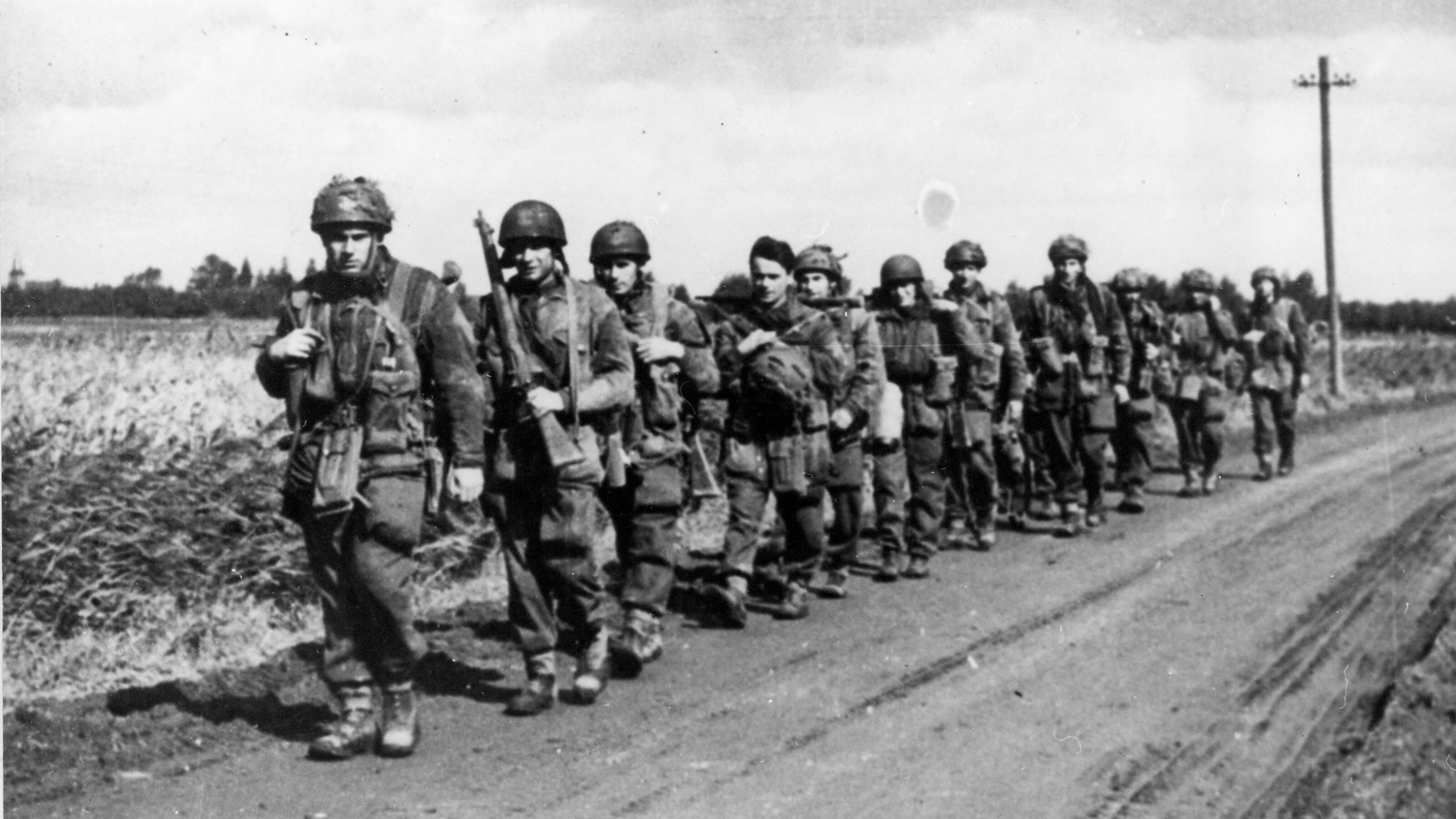 het bevrijdingsjaar | Poolse paratroepen geland bij Driel | NOS