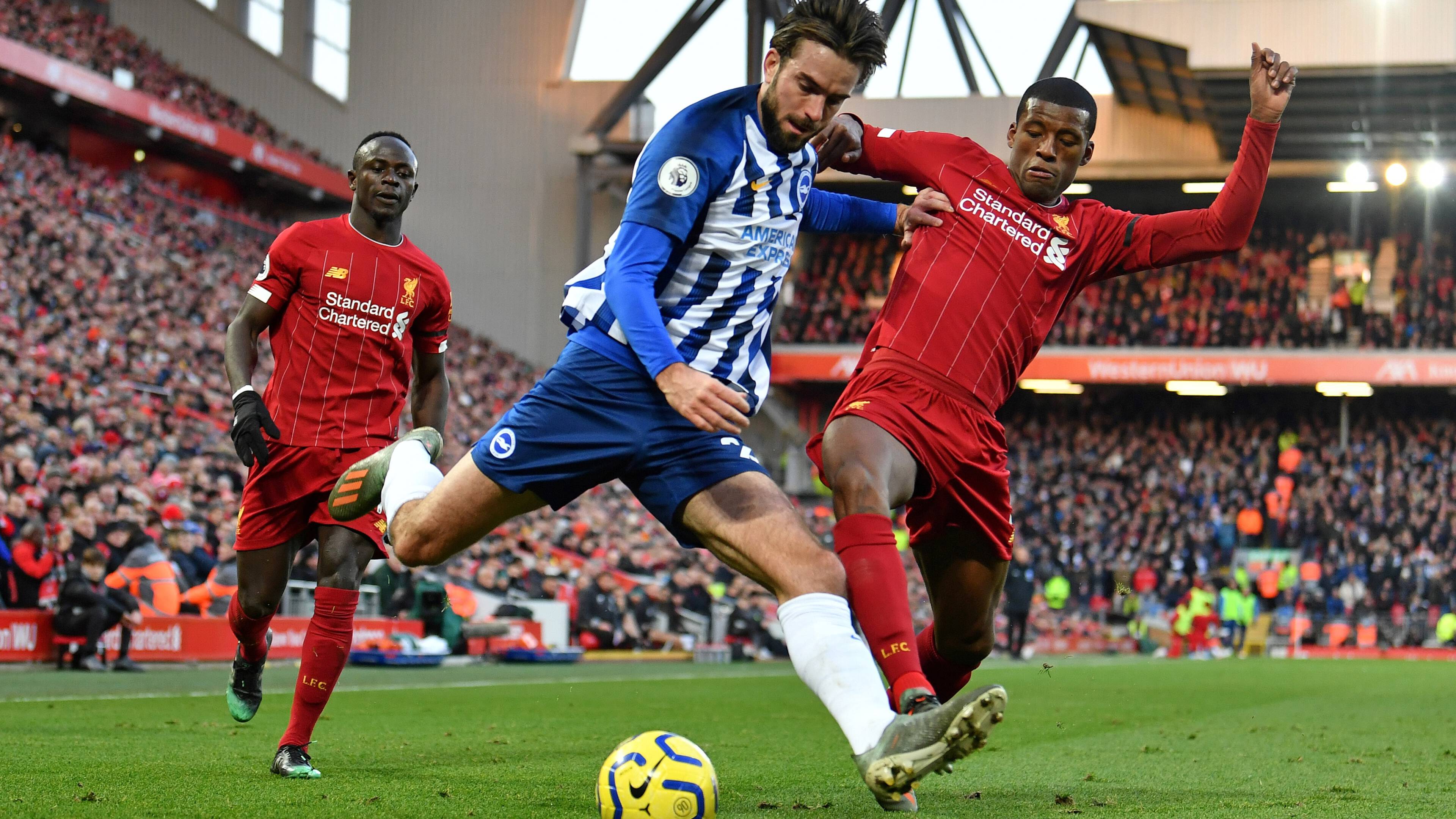 Glansrol Van Dijk bij dertiende zege Liverpool, Willems zit City dwars ...