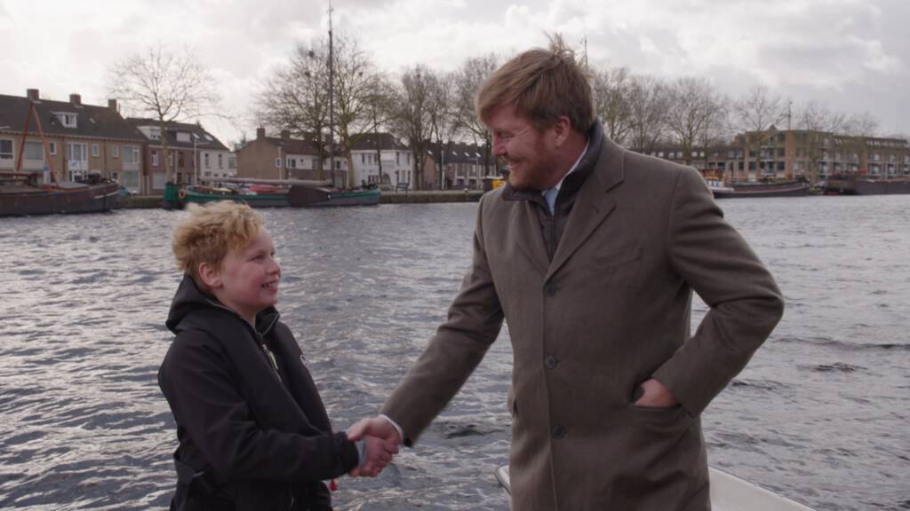 Max krijgt een verrassings-bezoek van de koning