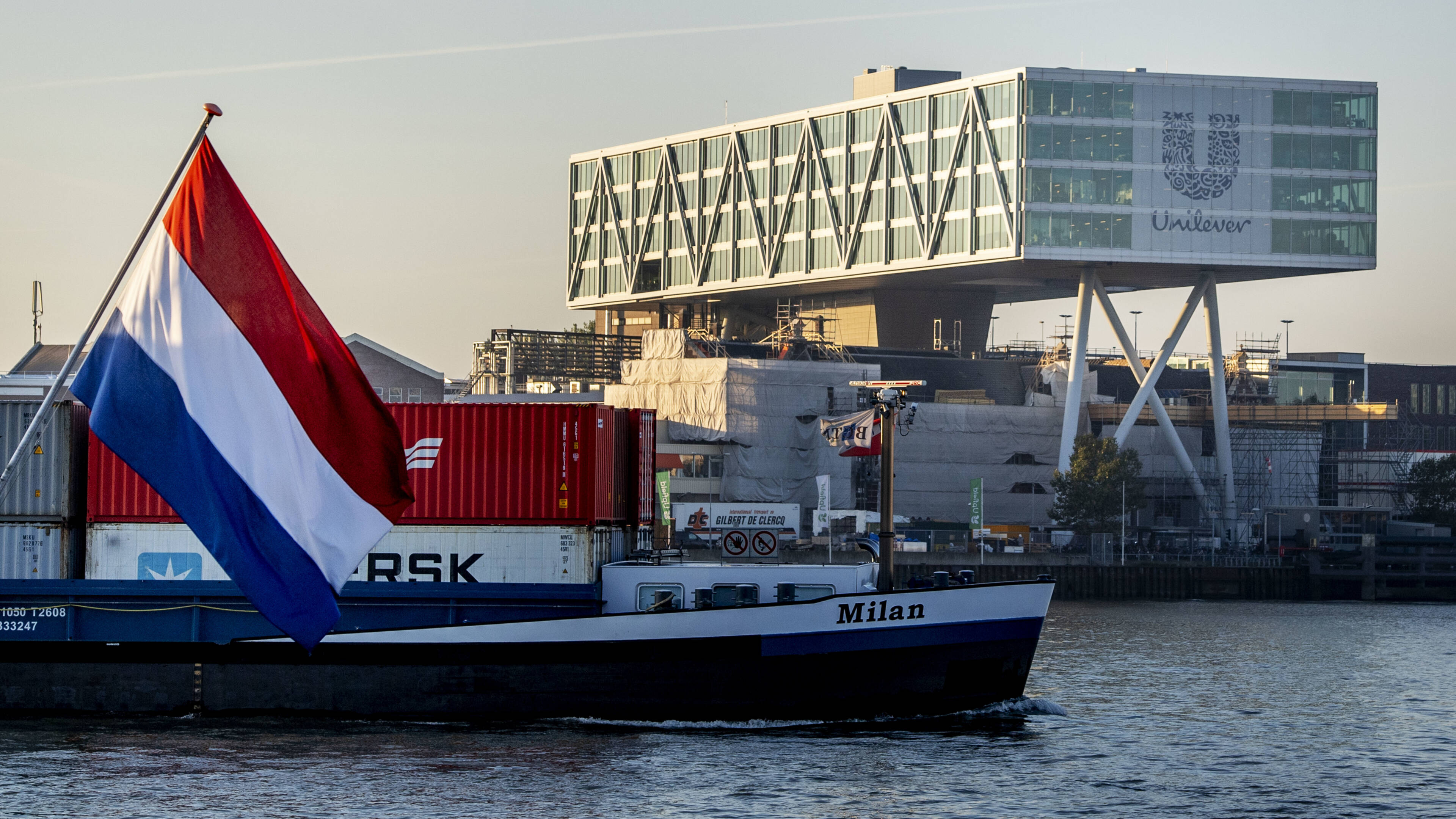 Traditionele rolverdeling in huishoudens is hardnekkig | NOS