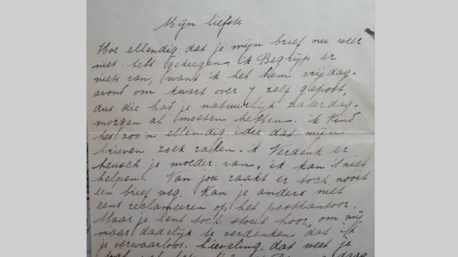 Privédocumenten van NSB-leider Anton Mussert opgedoken | NOS