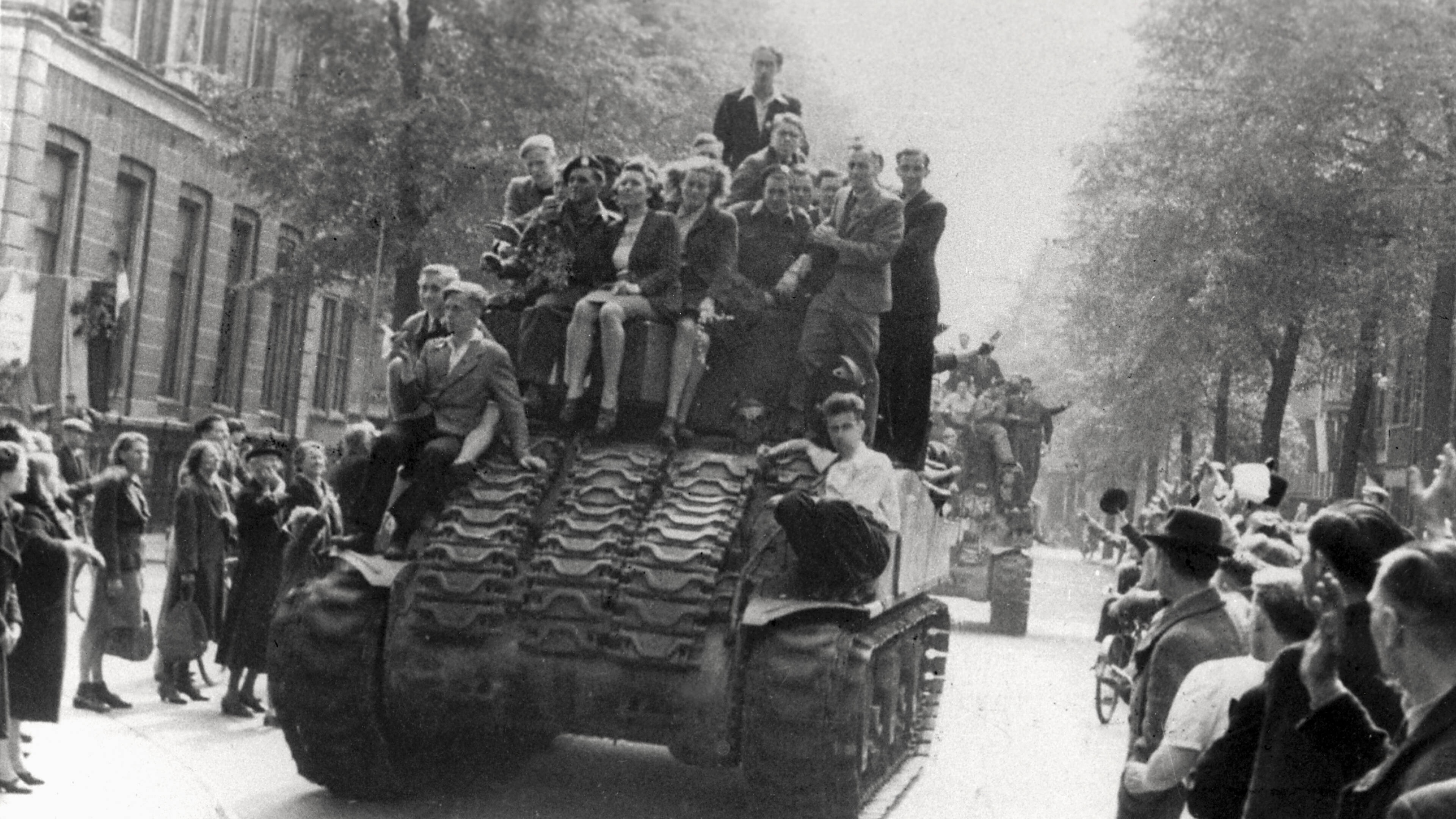 het bevrijdingsjaar | Bevrijdingsroes in Den Haag, Rotterdam en ...