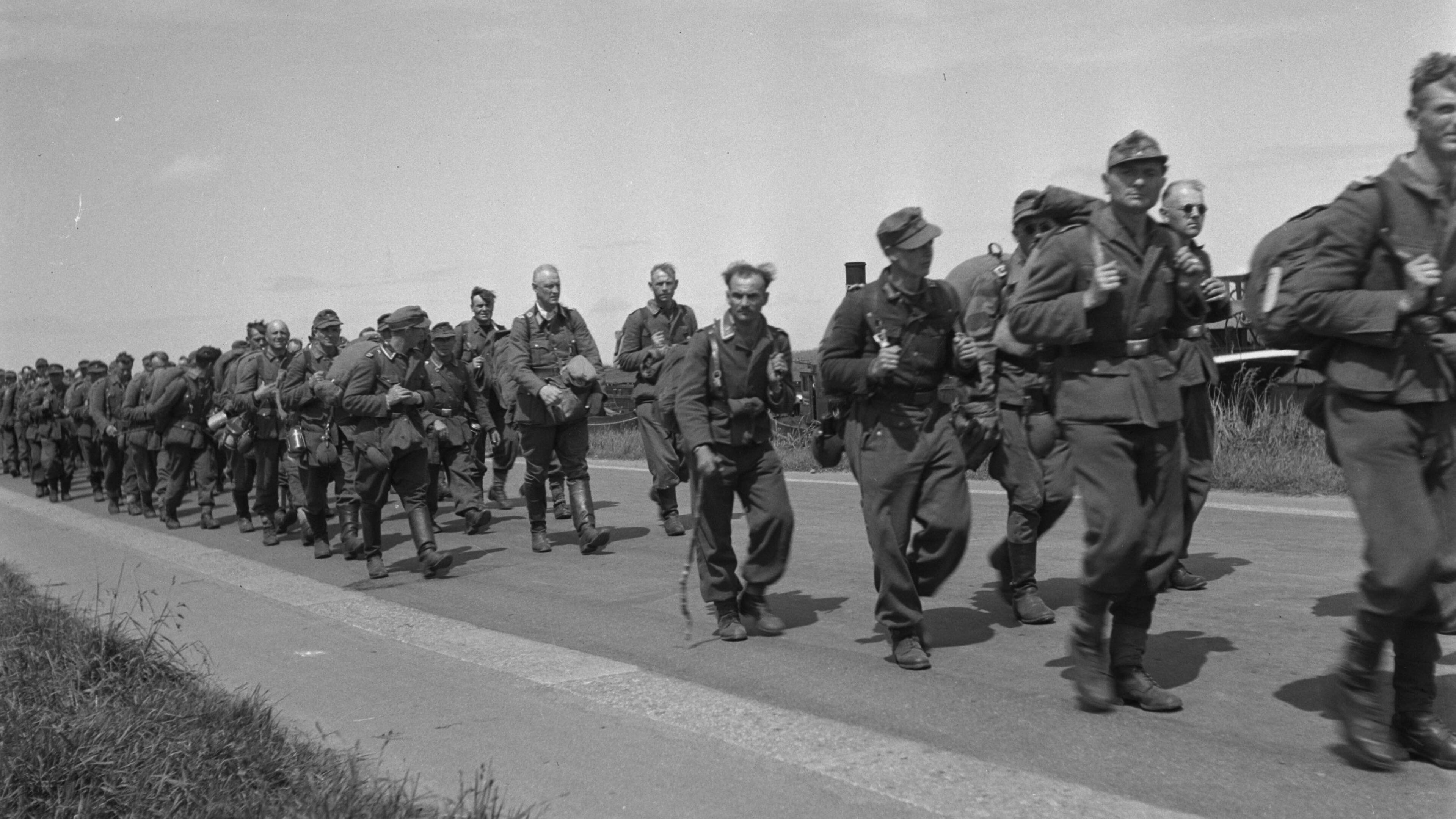 het bevrijdingsjaar | 'Alles kaputt': massale Duitse aftocht | NOS