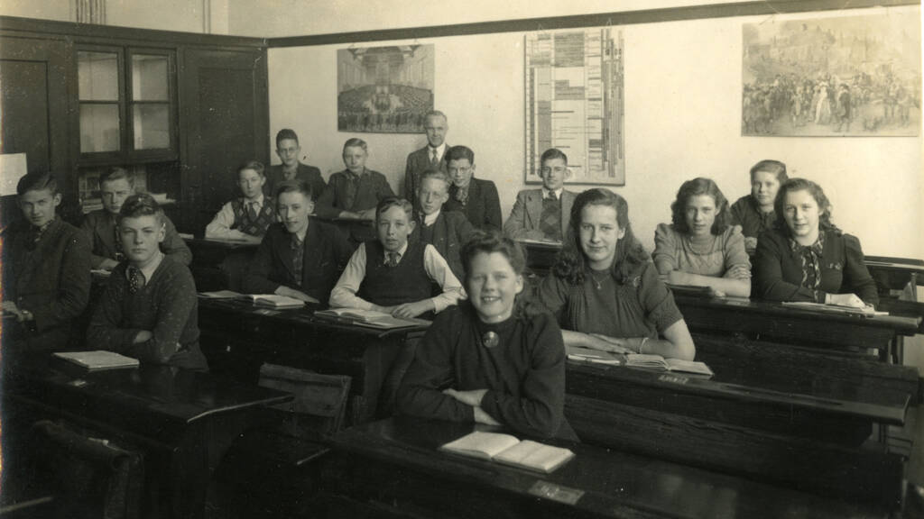 75 jaar geleden: scholieren krijgen diploma zonder examen te doen