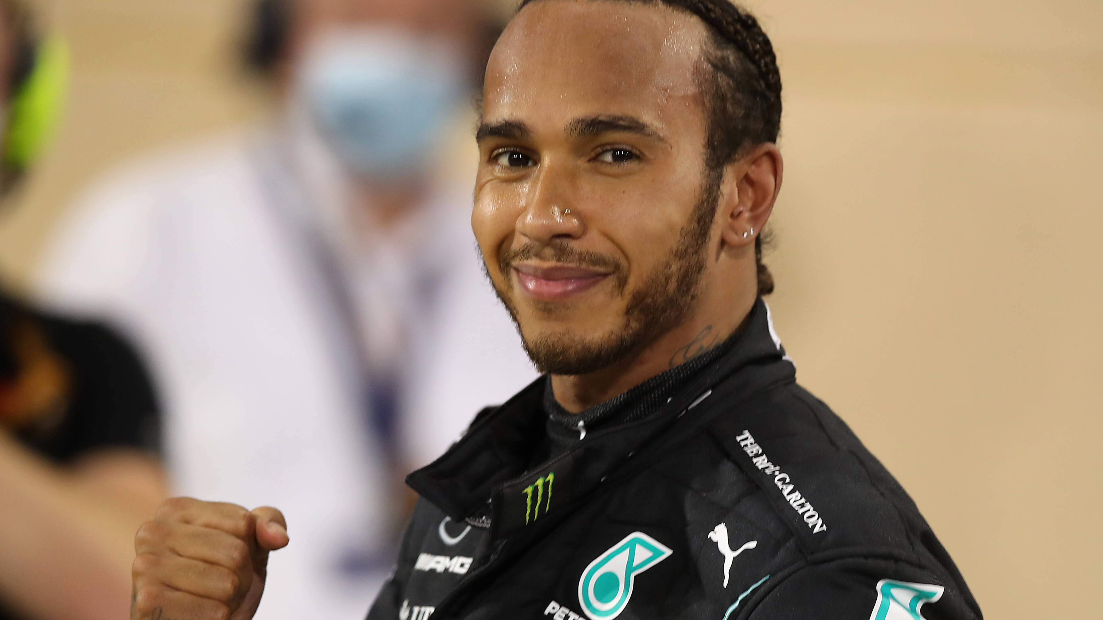 Lewis Hamilton Als Sir Lewis Op Jacht Naar Achtste Wereldtitel Nos