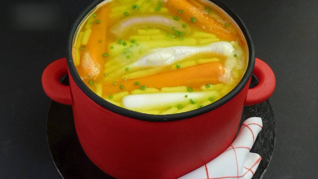 Dit pannetje soep is eigenlijk een taart