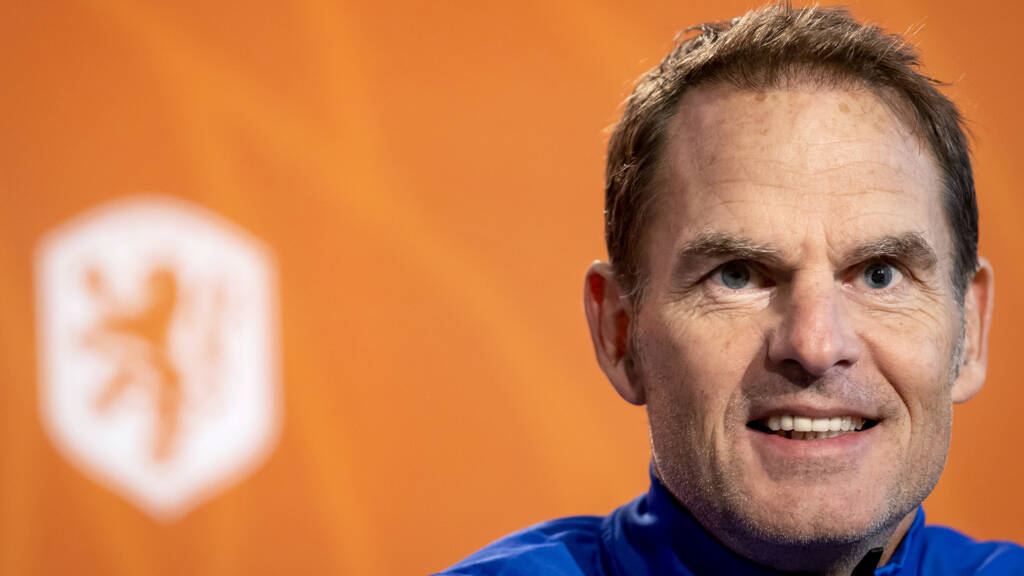 Persconferentie bondscoach Frank de Boer en Matthijs de Ligt