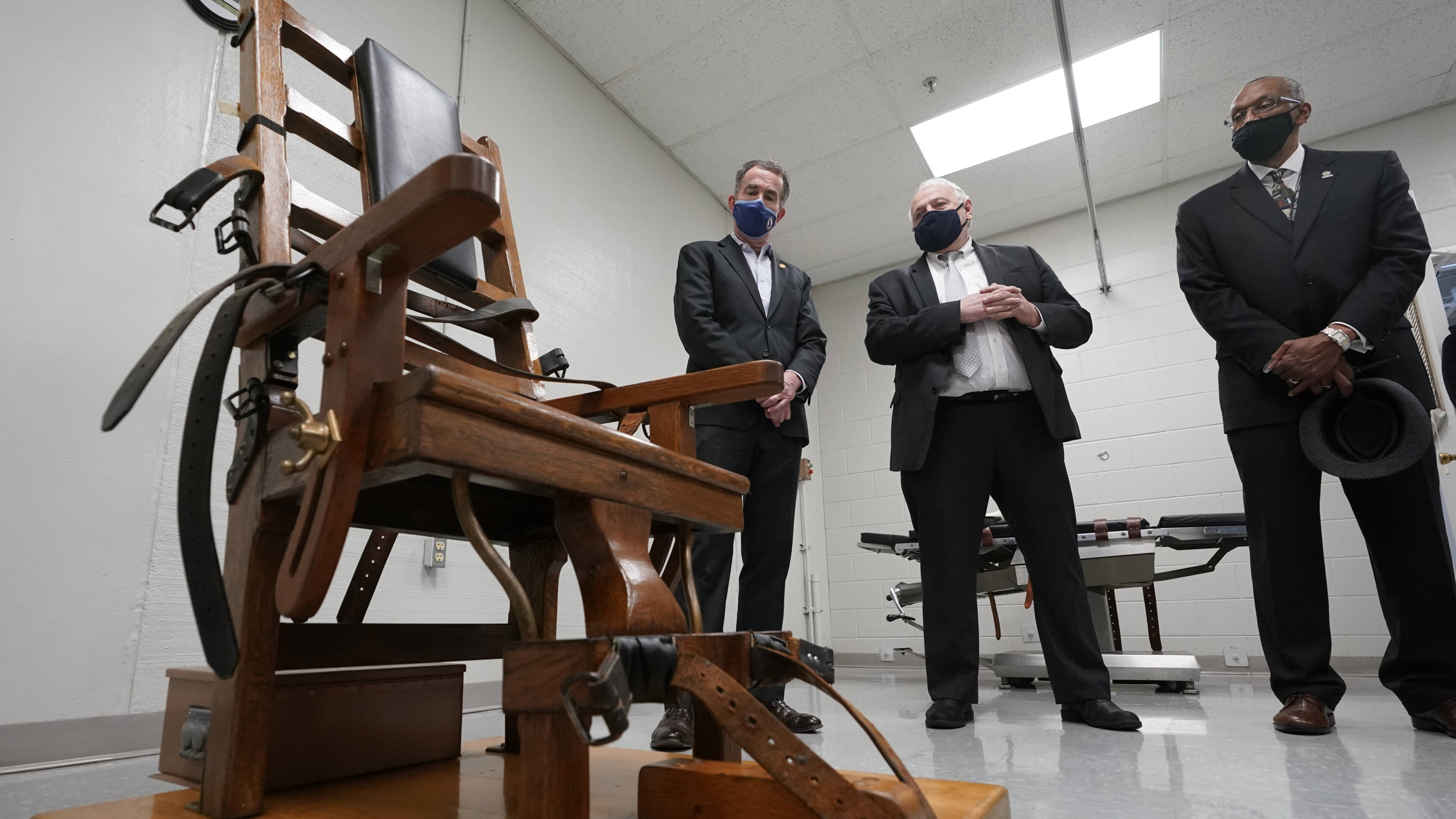 Biden stopt na executies onder Trump met federale doodstraf | NOS