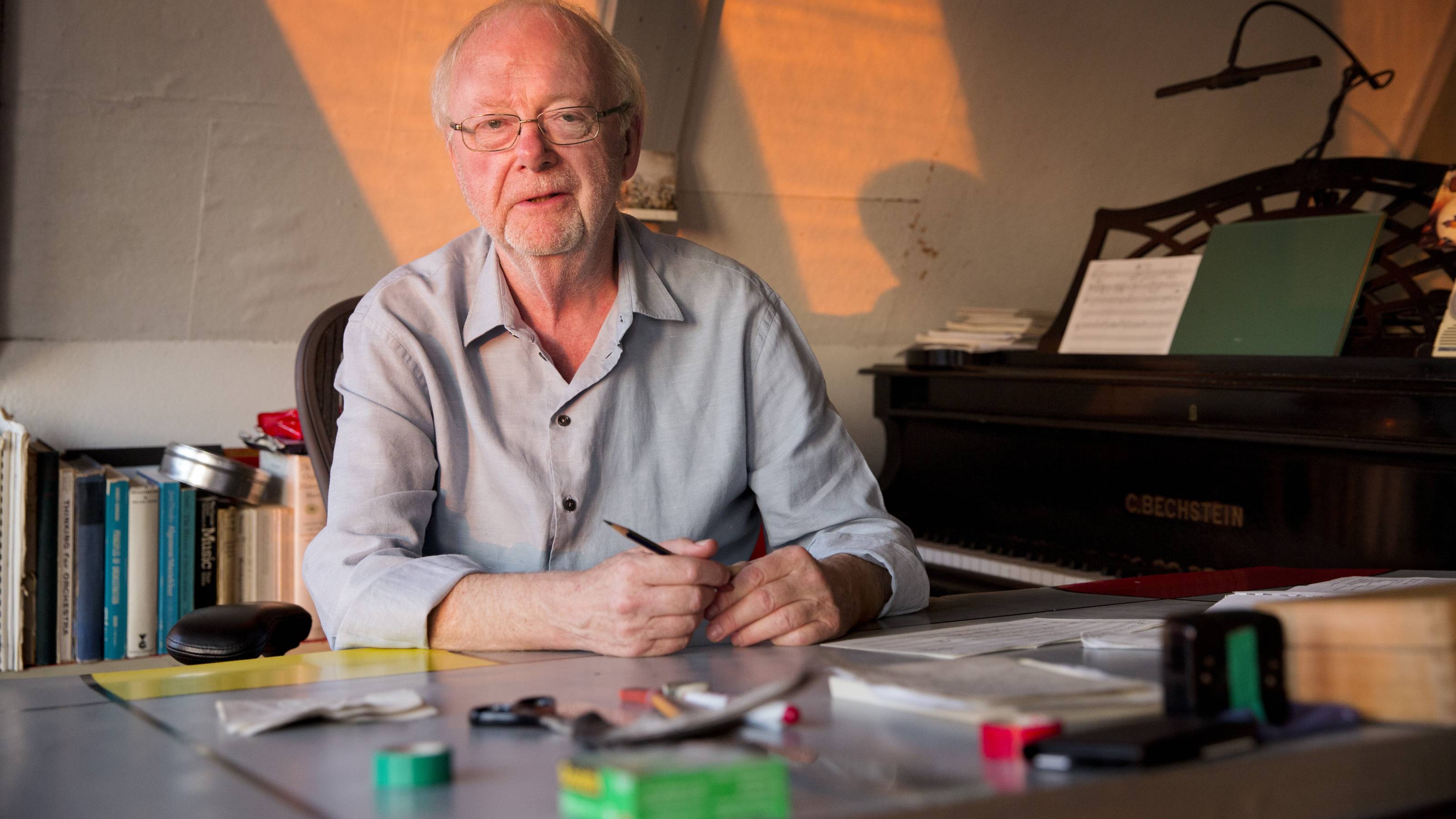 Componist Louis Andriessen (82) overleden | NOS