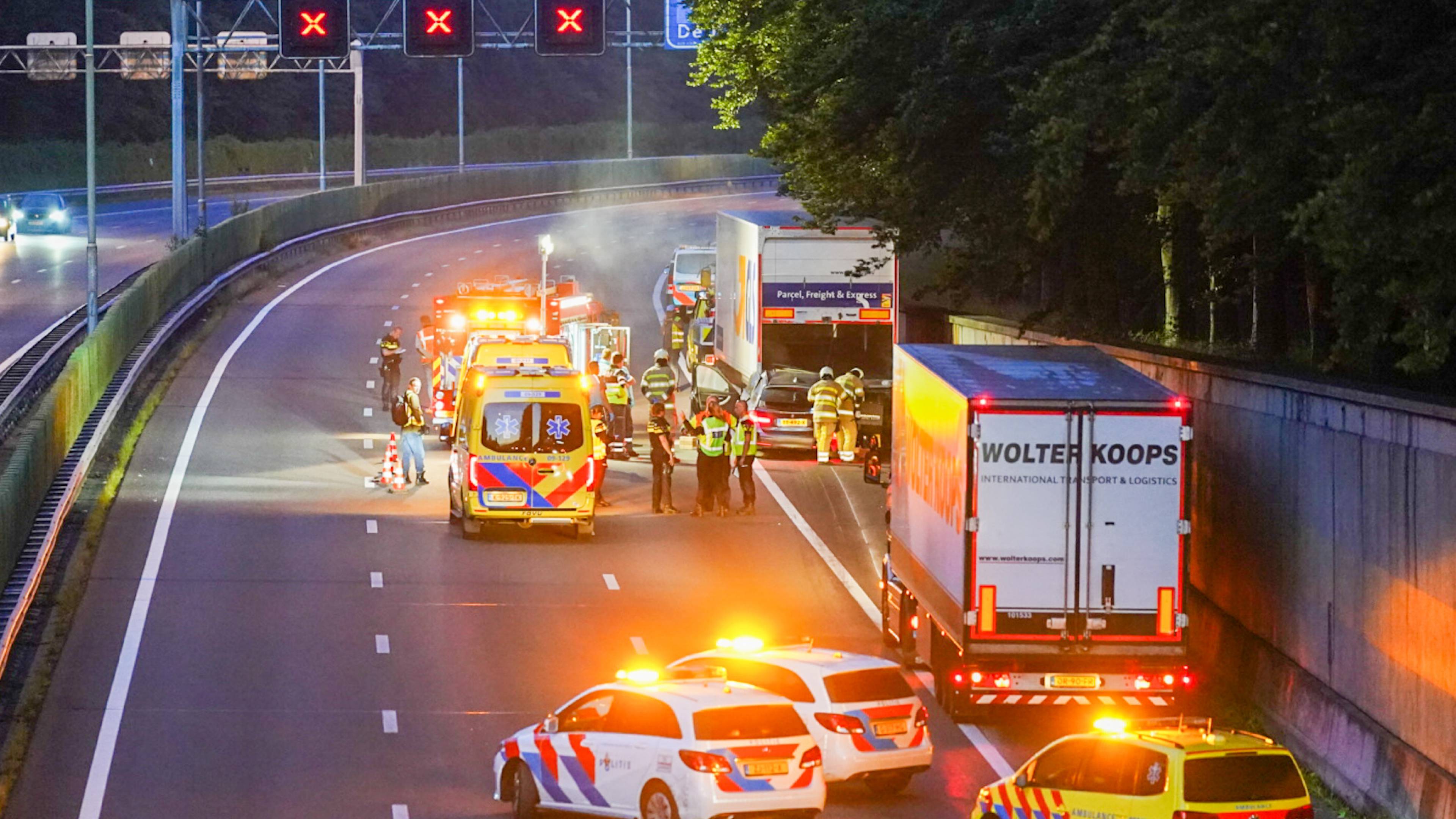 Ongeluk Met Vrachtwagen En Personenauto In De Bilt Bilthoven
