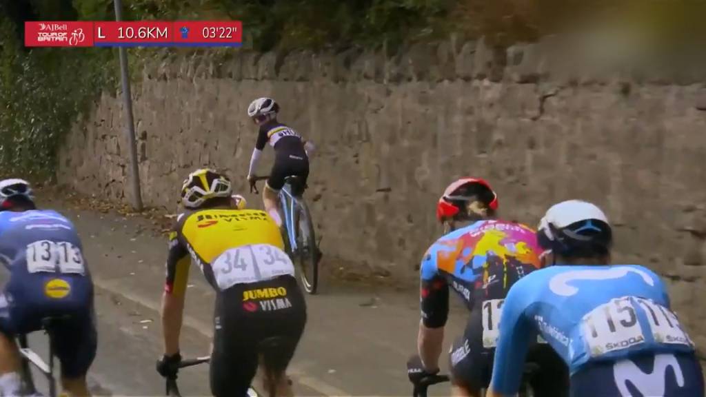 Xander van 12 probeert professionele wielrenners in te halen