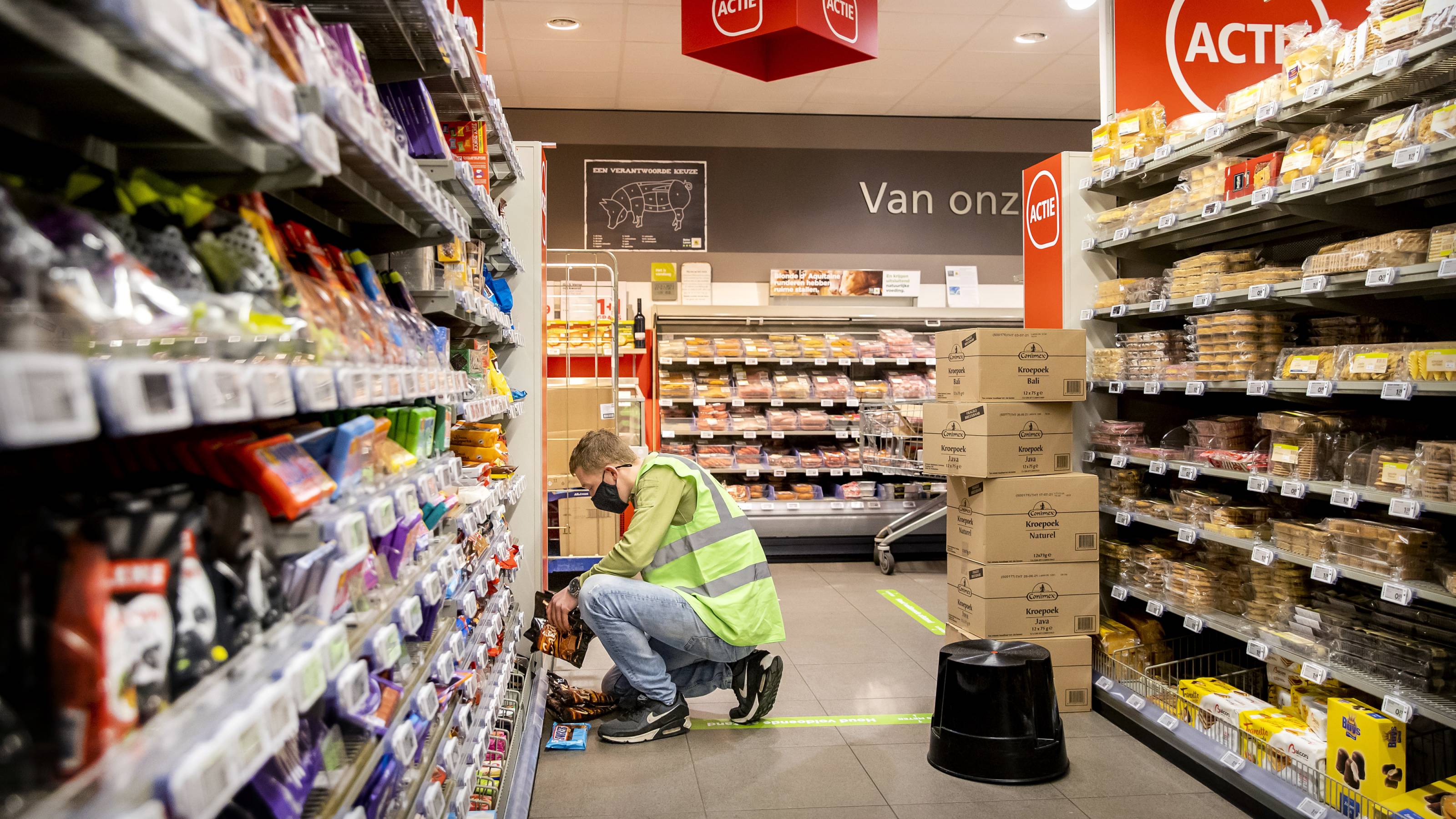 Twee derde van plastic in de supermarkt is niet goed recyclebaar | NOS
