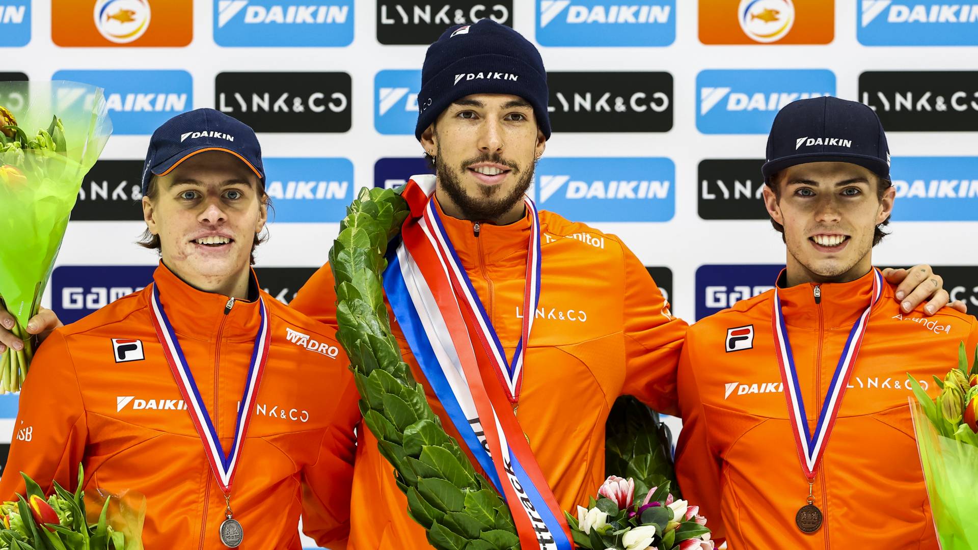 Poutsma volgt afwezige Schulting op als Nederlands shorttrackkampioene ...