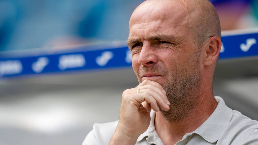 Schreuder zat bij Barcelona en Ajax, maar wil nog een keer op eigen ...