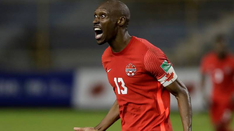 Hutchinson (bijna 39) zet Canada op drempel WK, cruciale zege voor ...