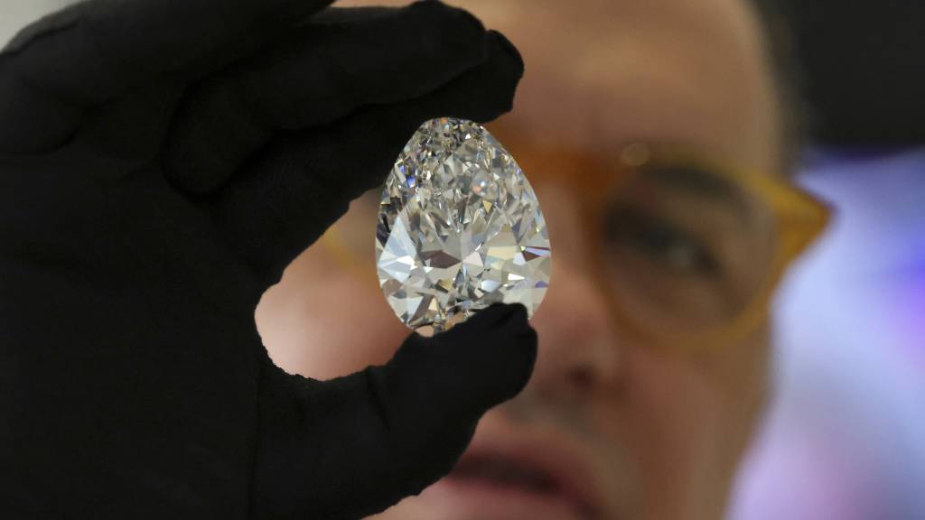 Enorme diamant kan meer dan 25 miljoen euro opbrengen