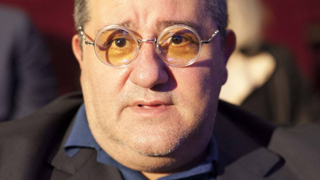 'Raiola was volledig onaangepaste einzelgänger en dacht echt alleen aan ...