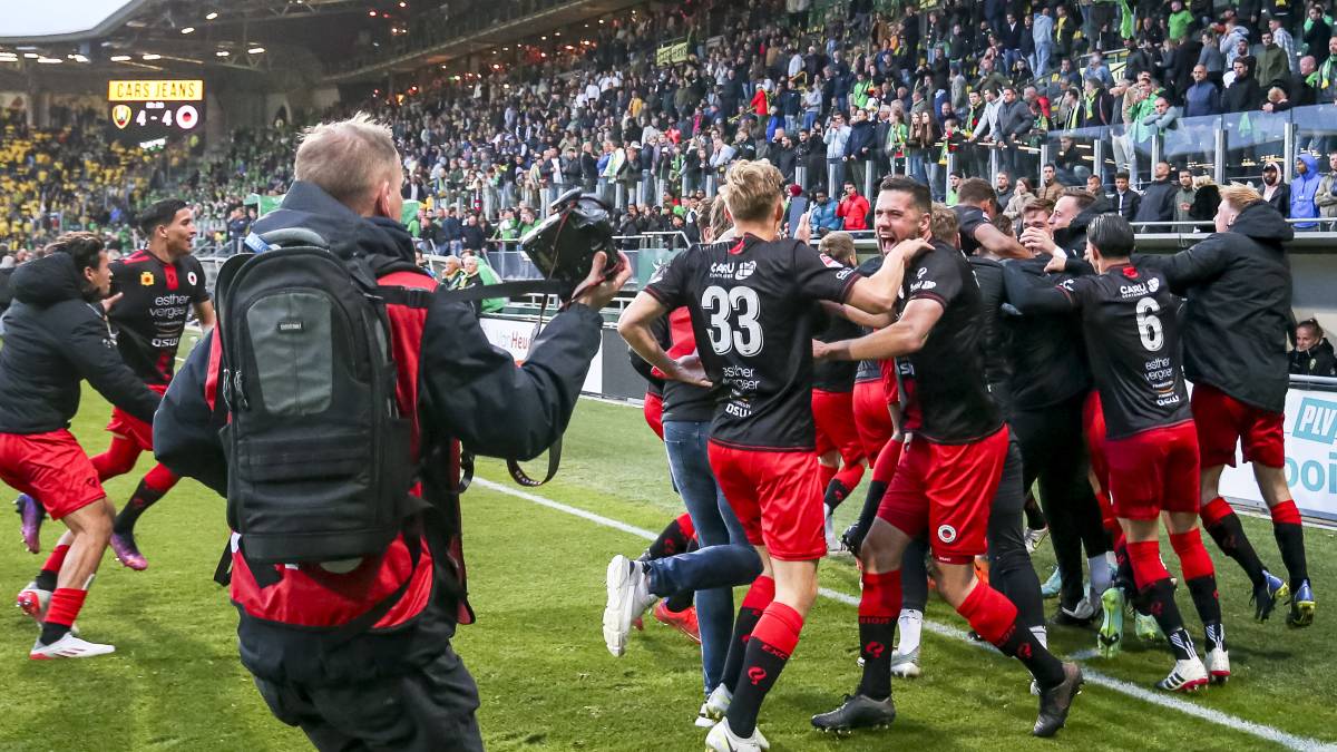 Excelsior promoveert, ADO-fans gaan rellen | NOS Jeugdjournaal