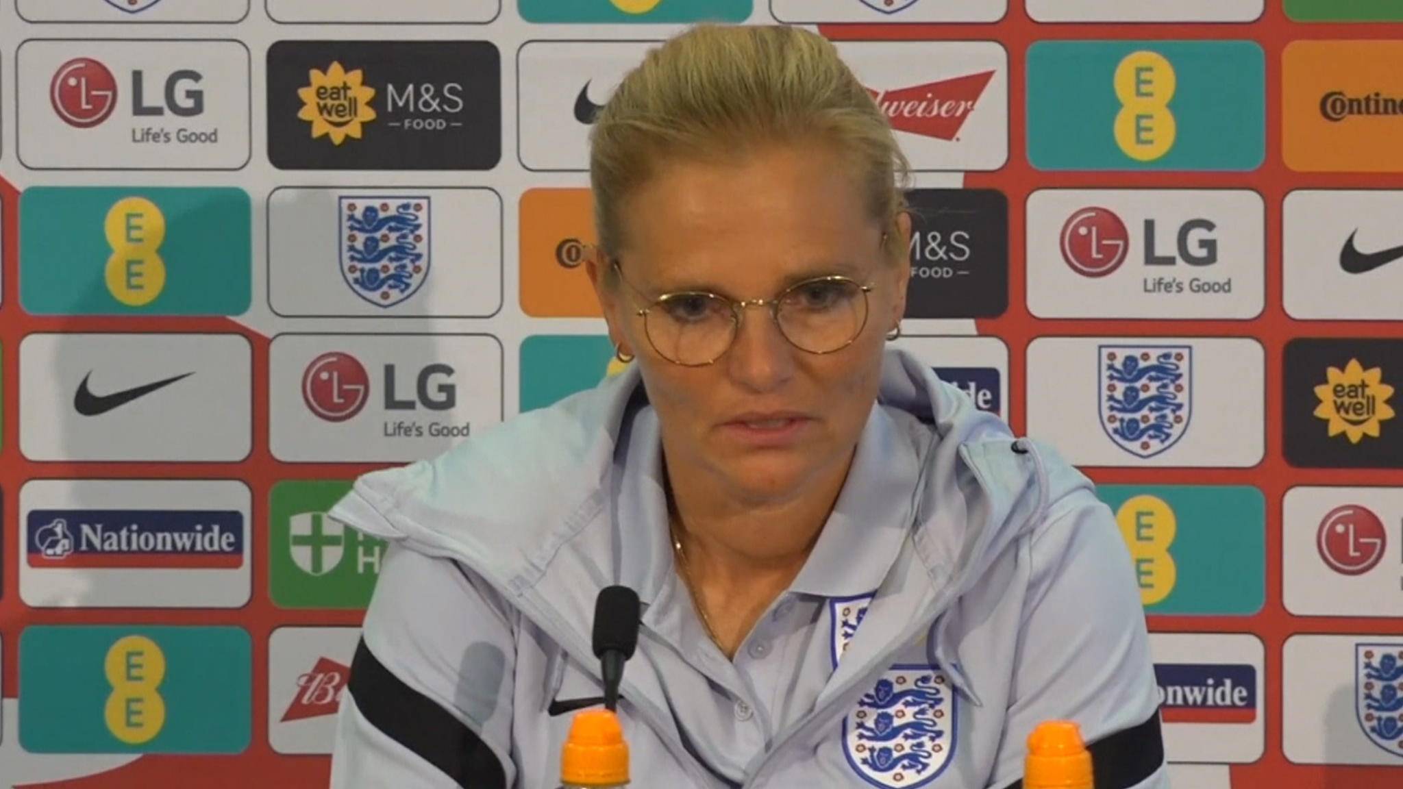 Wiegman laat aanvoerder uit EK-selectie: 'Ze was heel, heel ...