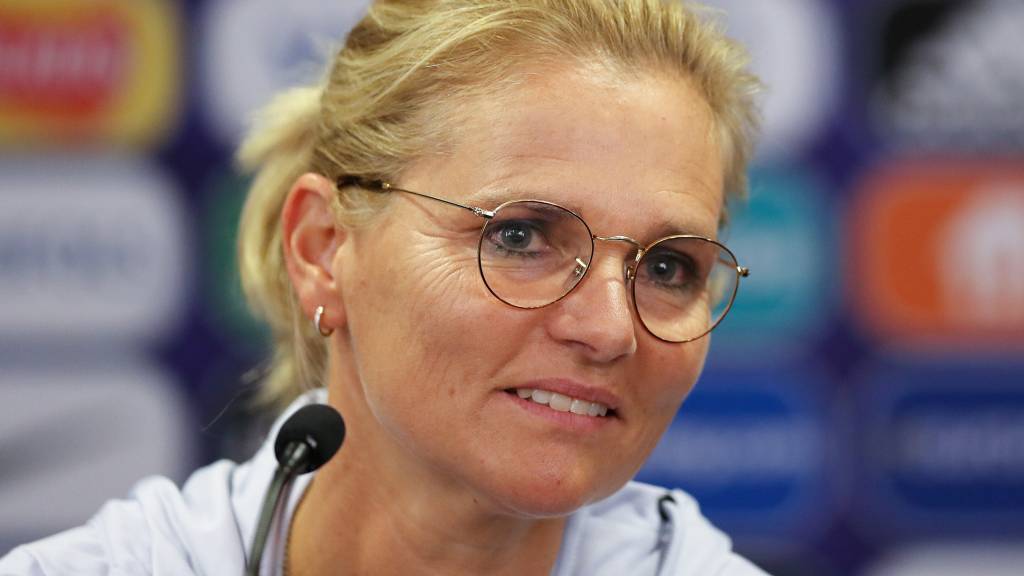 Wiegman leeft mee met voorgangster Pauw: 'Goed dat er onderzoek was'