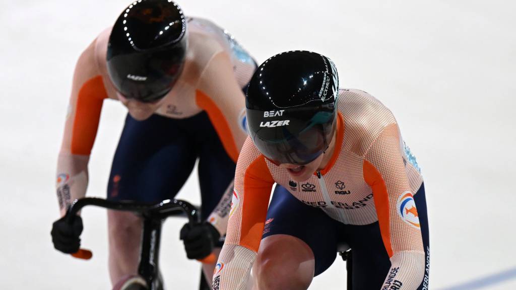 Van Riessen heeft EK-sprintmedaille voor het grijpen na winst op Van de ...